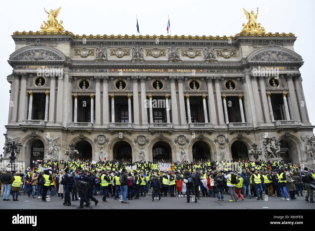 Paris, France. 15th December 2018. Demonstration of the Yellow Vests in ...