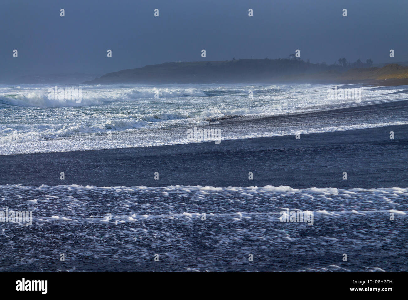 Unwary hi-res stock photography and images - Alamy