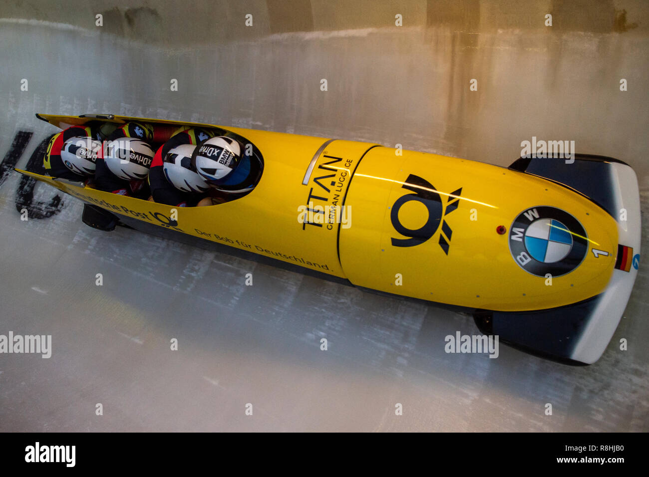 Winterberg, Germany. 15th Dec, 2018. Bobsleigh, World Cup, four-man bob ...