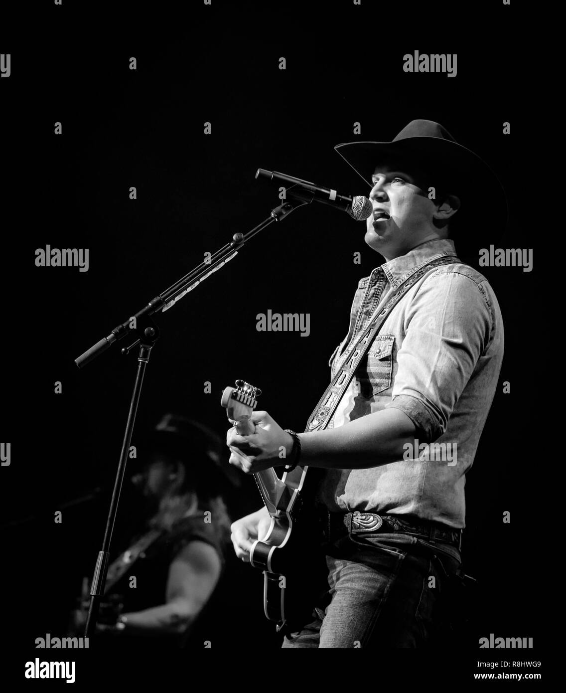 Jon pardi Black and White Stock Photos & Images - Alamy