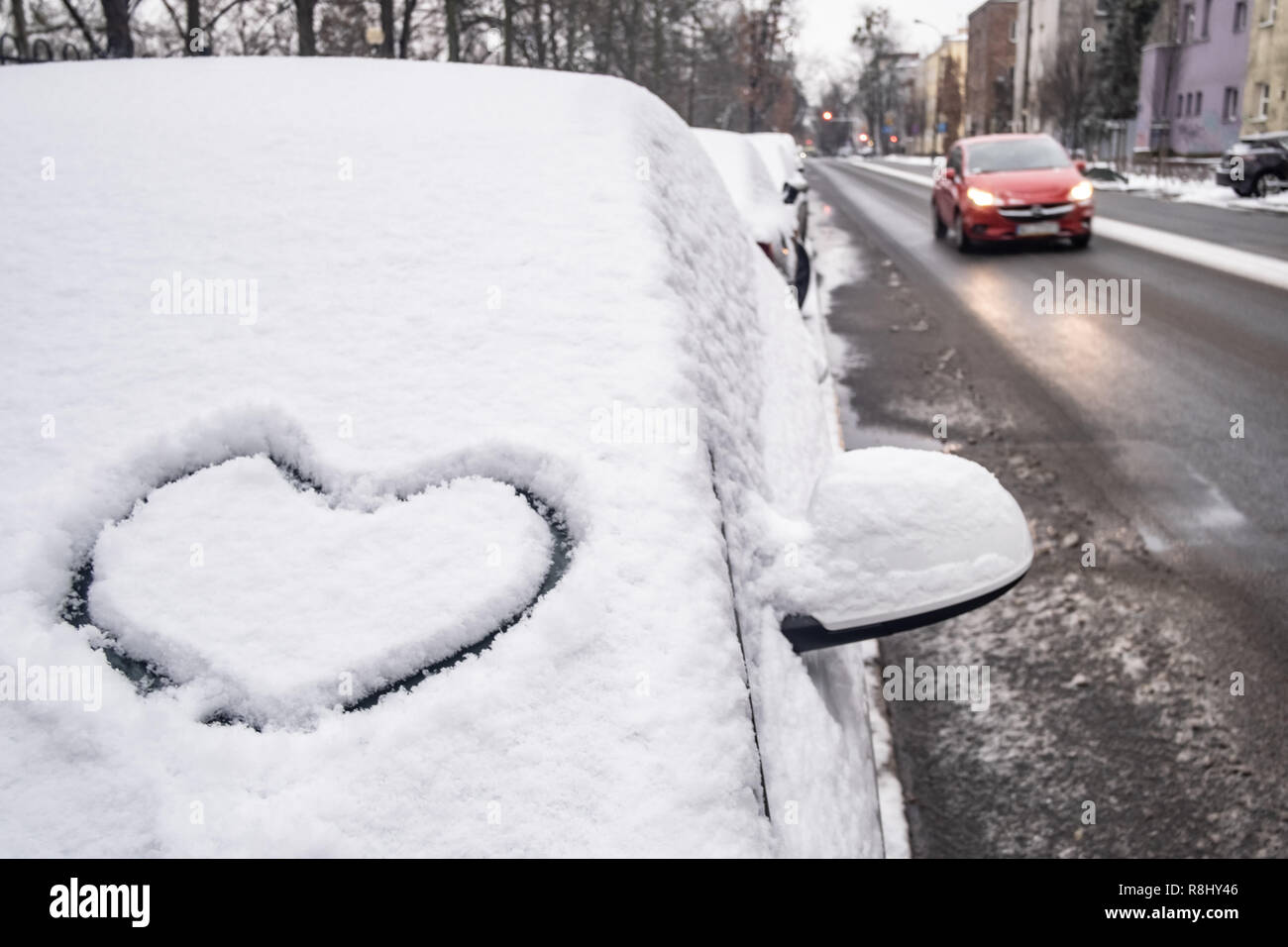 Continuous snowfall hi-res stock photography and images - Alamy