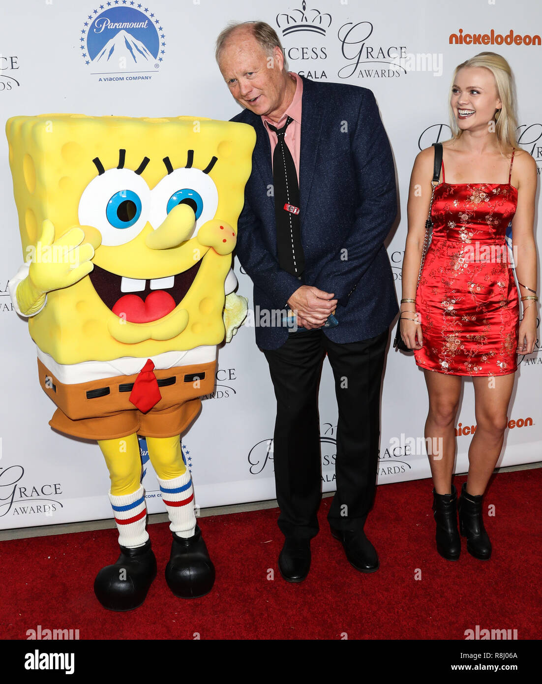 HOLLYWOOD, LOS ANGELES, CA, USA - OCTOBER 24: Bill Fagerbakke, Carson ...