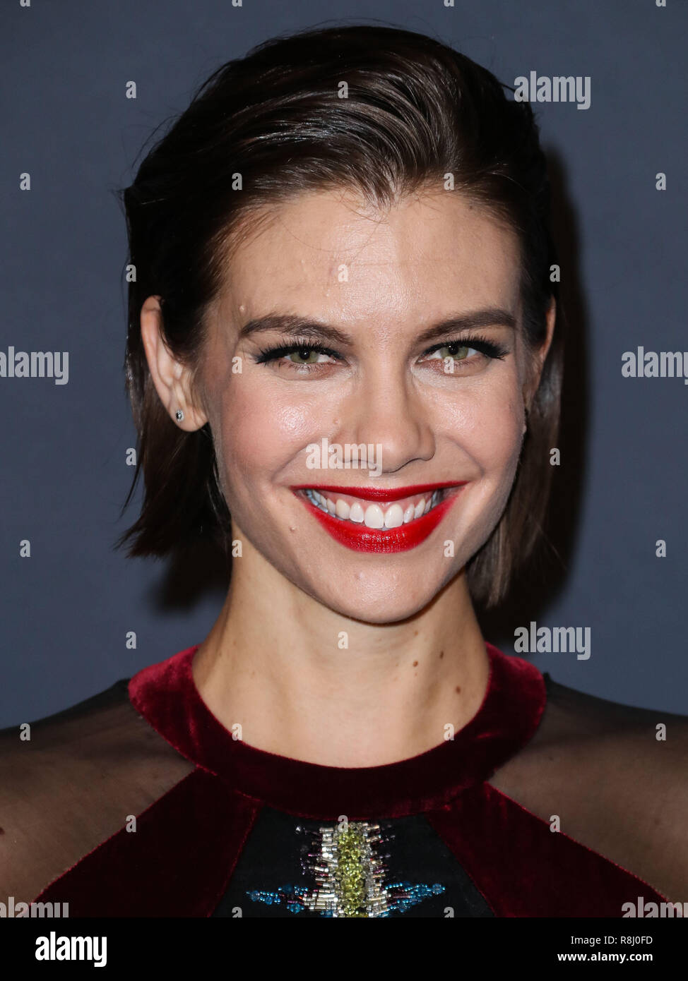LOS ANGELES, CA, USA - OCTOBER 23: Actress Lauren Cohan wearing Mary ...
