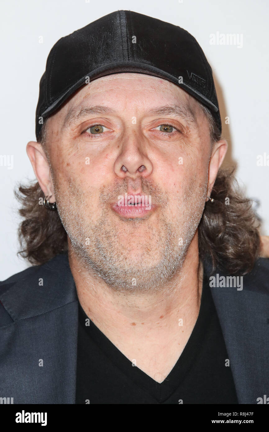 BEVERLY HILLS, LOS ANGELES, CA, USA - OCTOBER 13: Lars Ulrich at ...