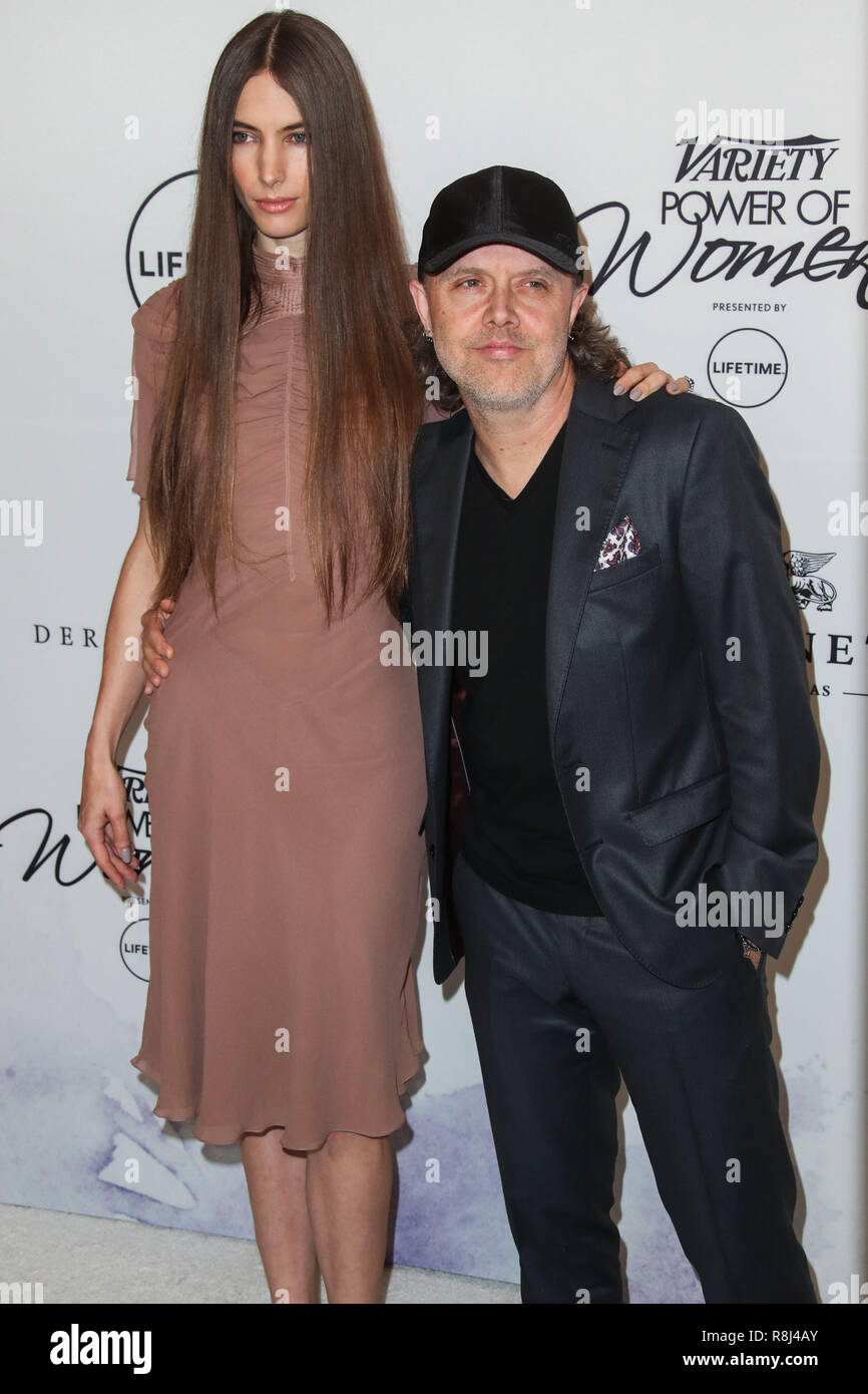 BEVERLY HILLS, LOS ANGELES, CA, USA - OCTOBER 13: Lars Ulrich, Jessica ...