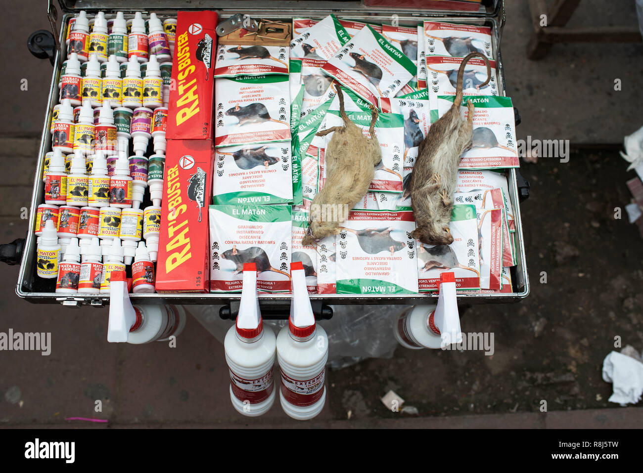 Rat poison hi-res stock photography and images - Alamy