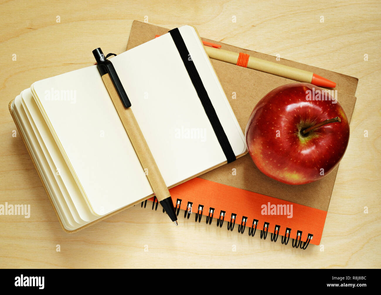 Secondary table hi-res stock photography and images - Alamy