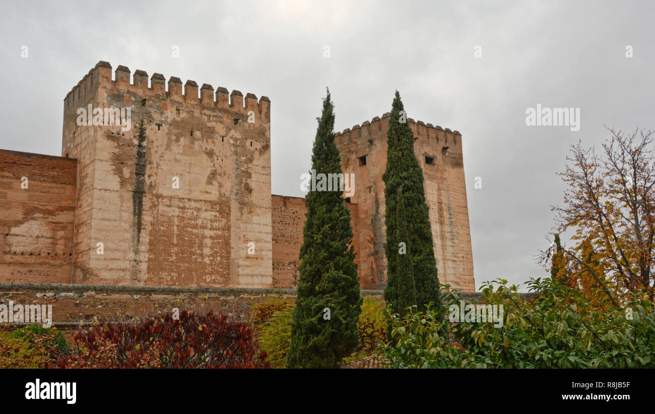 Crenels hi-res stock photography and images - Alamy