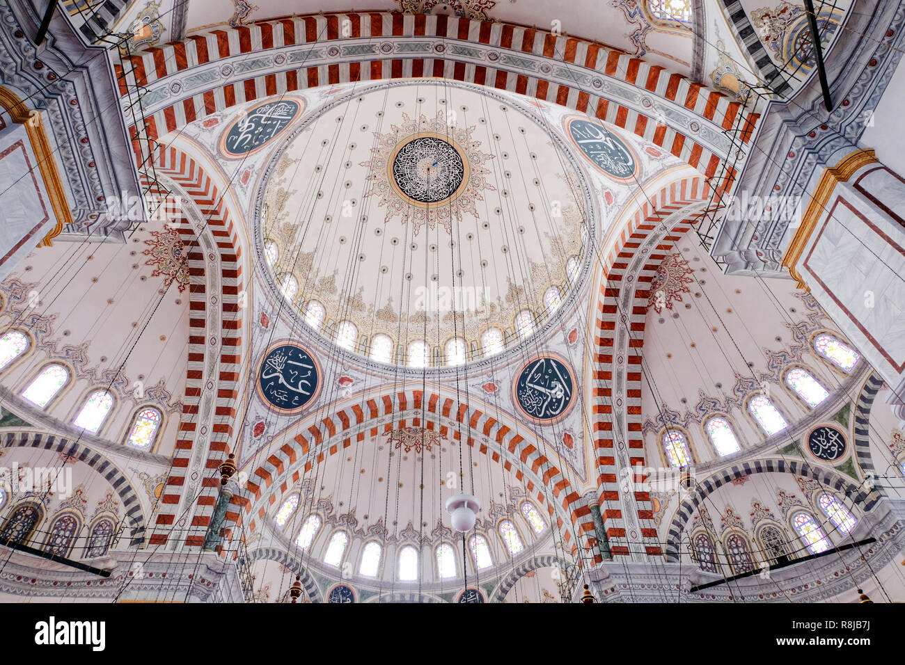 Colorful and detailed ceiling of a mosque Stock Photo - Alamy