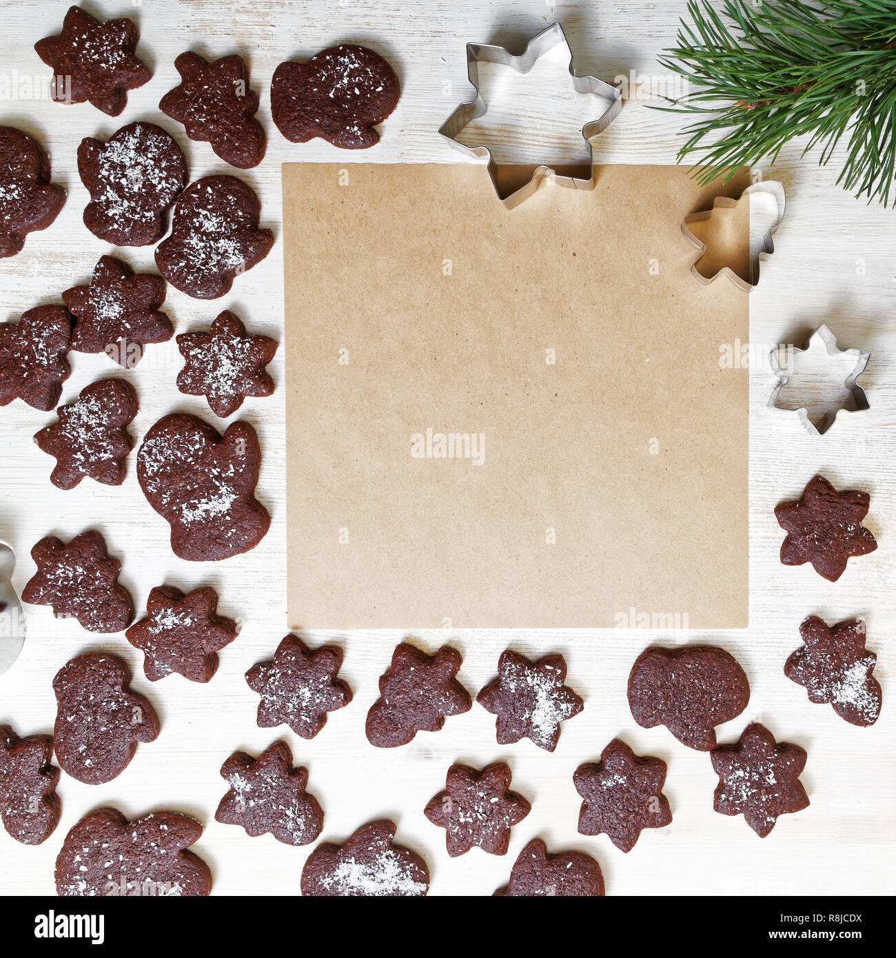 Square sheet of paper hi-res stock photography and images - Alamy