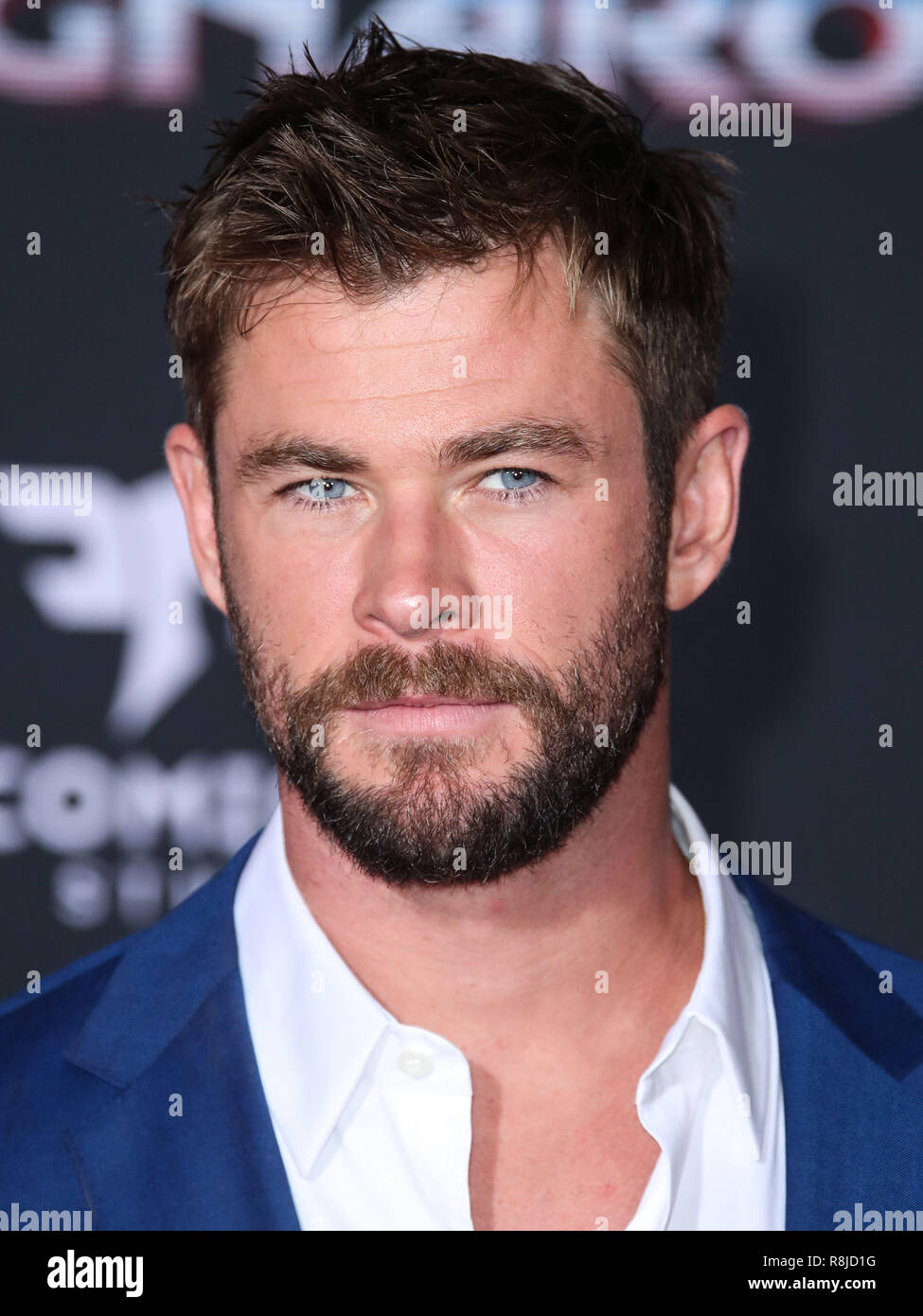 HOLLYWOOD, LOS ANGELES, CA, USA - OCTOBER 10: Actor Chris Hemsworth ...
