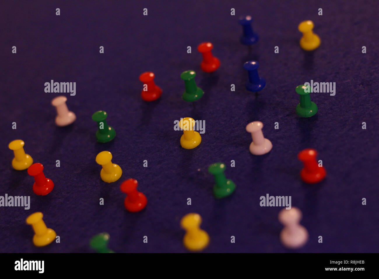 pins on board Stock Photo - Alamy