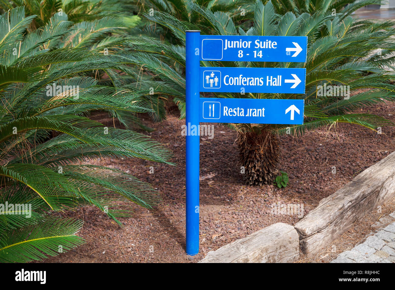 Blue signs hi-res stock photography and images - Alamy