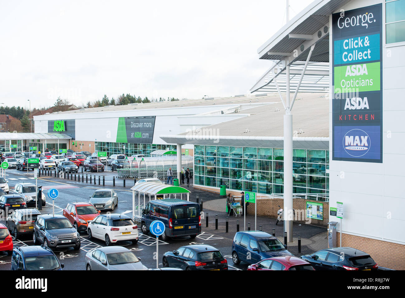 Asda Livingston Store Refresh, tore manager is joined by Councillor ...