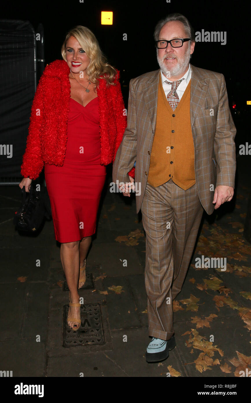 Nancy sorrell arriving hi-res stock photography and images - Alamy