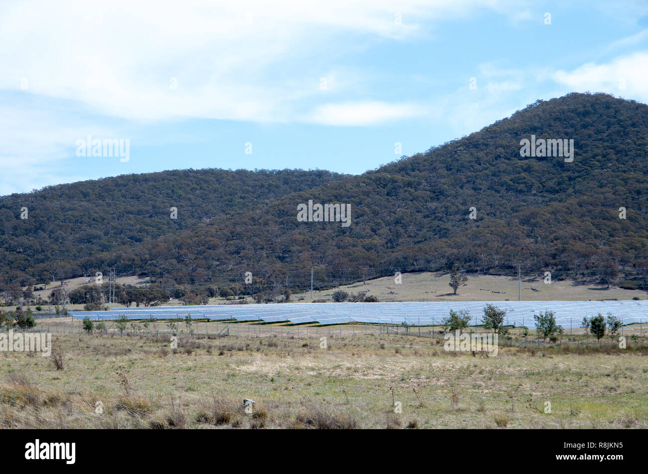 Australian solar farm hi-res stock photography and images - Alamy