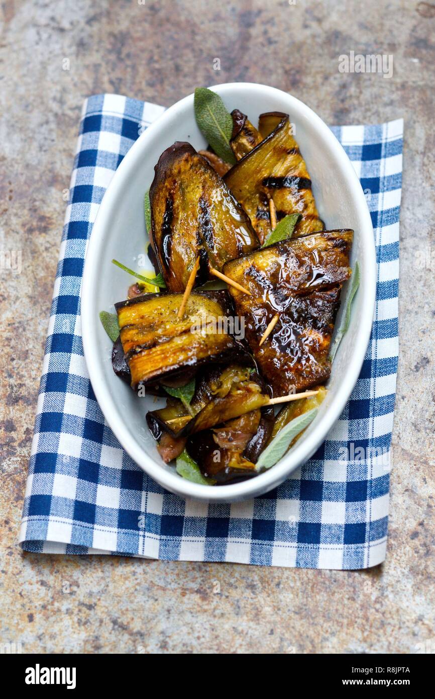 Anchovy close up hi-res stock photography and images - Alamy