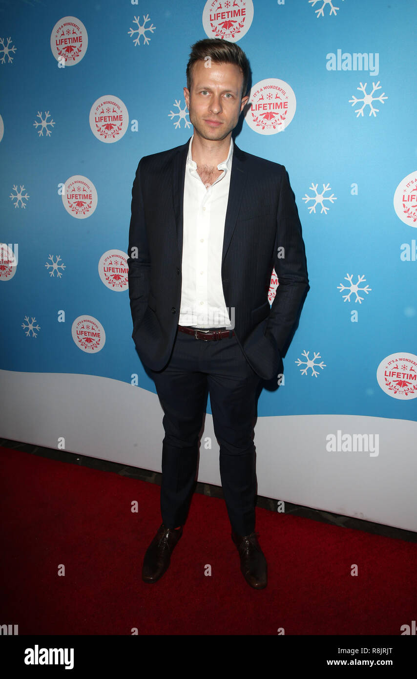 The Stars of Lifetime's Christmas Movies Celebrate The Opening Night of ...