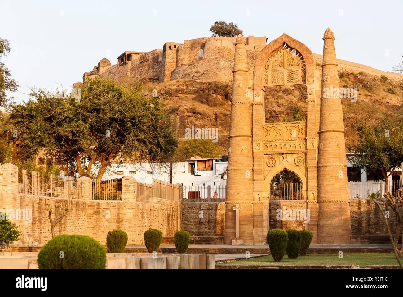 Badal hi-res stock photography and images - Alamy