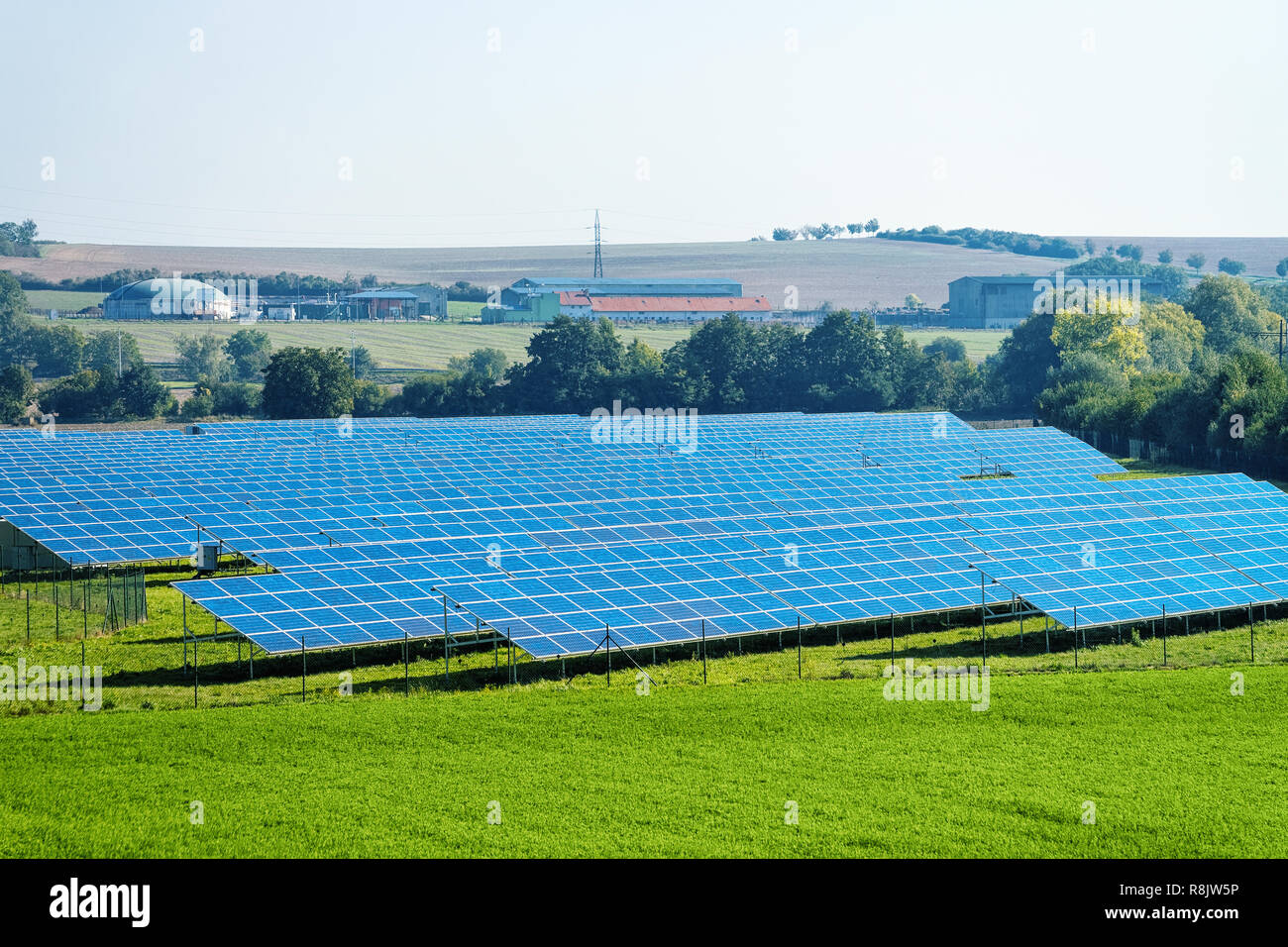 Solar storage hi-res stock photography and images - Alamy