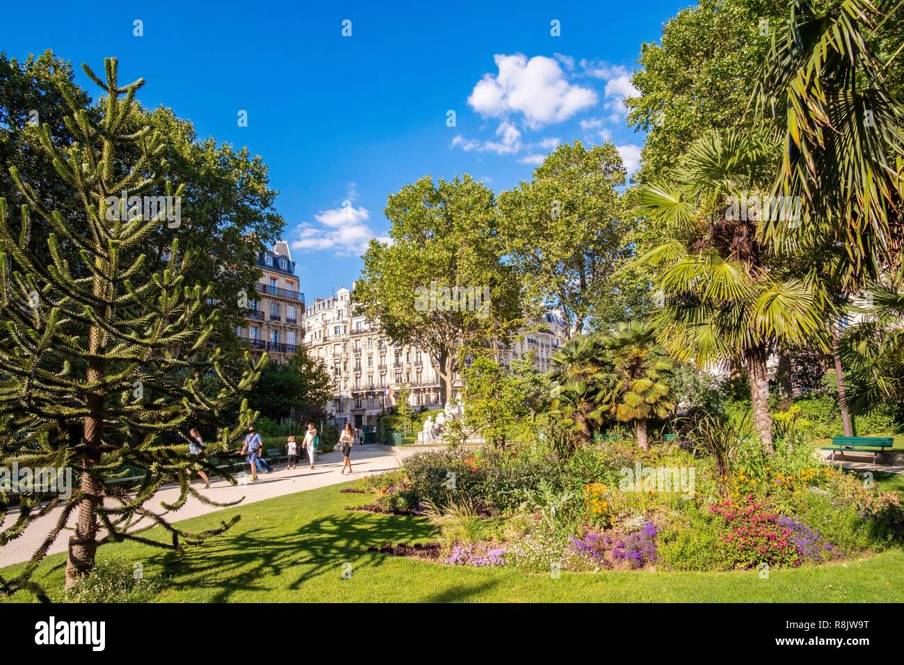 Square boucicaut paris hi-res stock photography and images - Alamy
