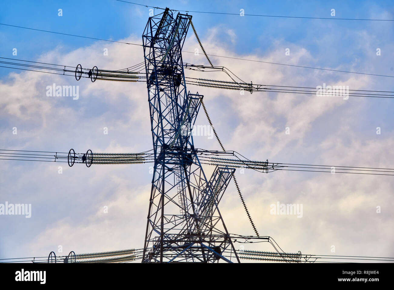 Steel Lattice Tower Stock Photos & Steel Lattice Tower Stock Images - Alamy