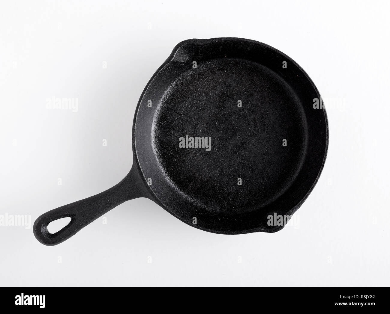 Overhead of Cast Iron Fry Pan Stock Photo - Alamy
