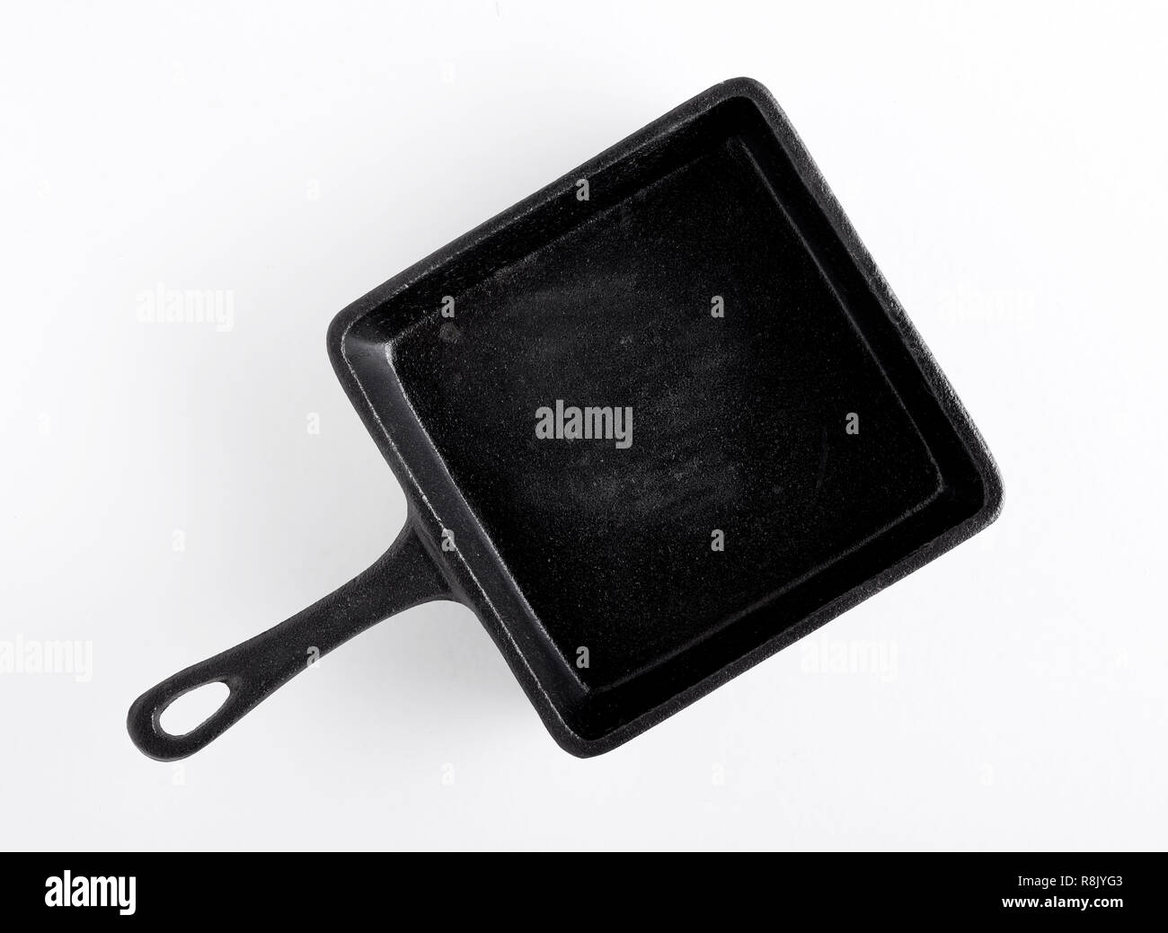 Overhead of Cast Iron Fry Pan Stock Photo - Alamy