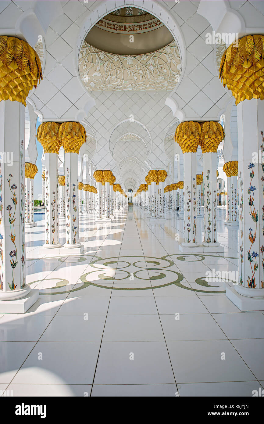 Arcades in the Sheikh Zayed Grand Mosque. Abu Dhabi. United Arab ...