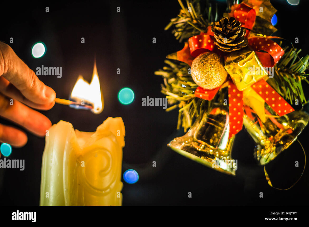 Child holding match and fire hi-res stock photography and images - Alamy