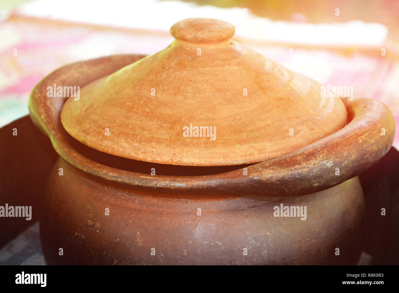 pottery for food / pot baked clay for boiled cooking food classic ...