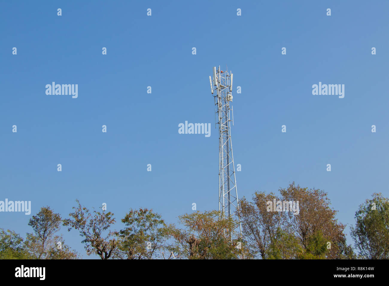 Cell phone tower illustration hi-res stock photography and images - Alamy