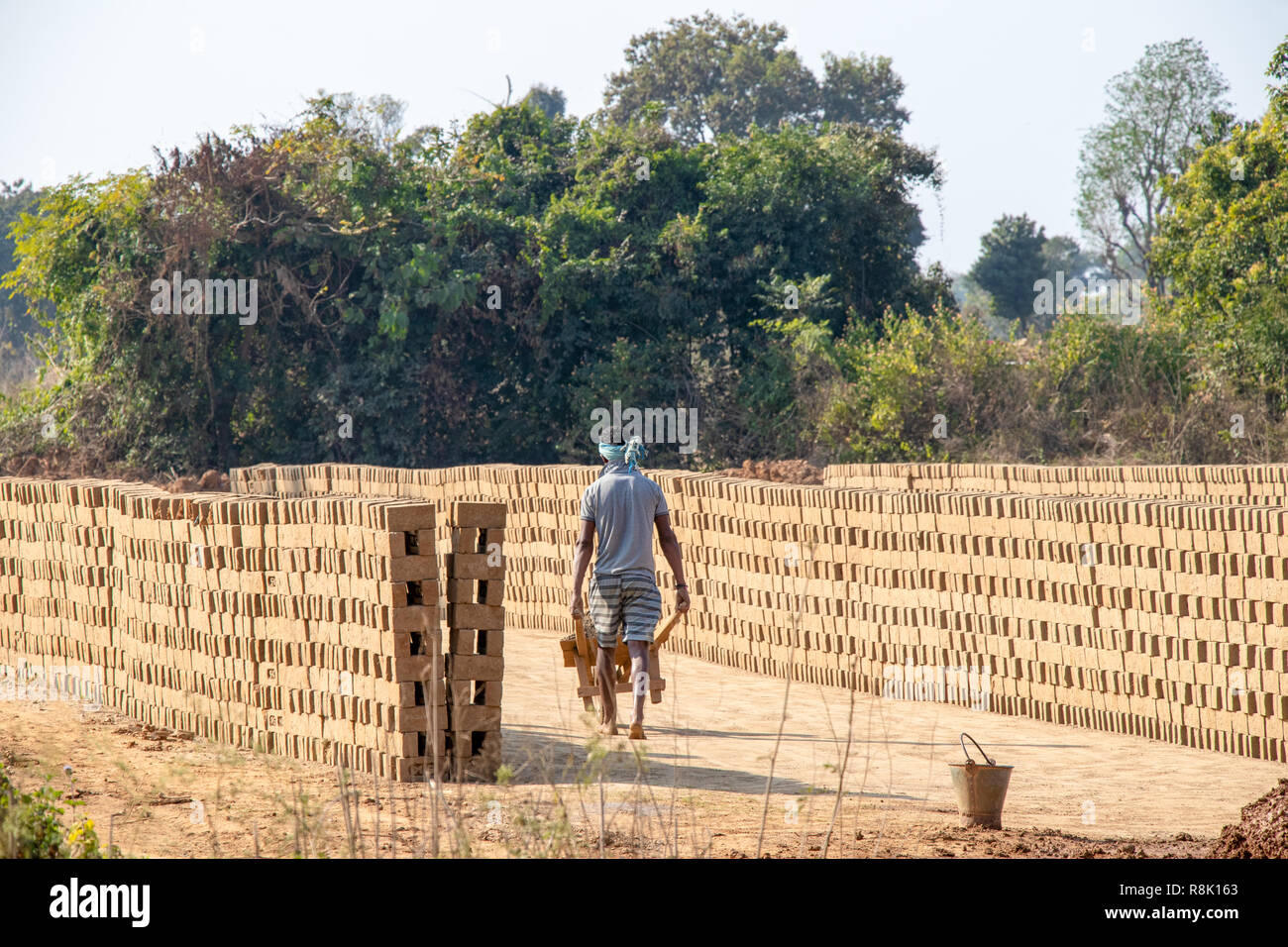 Mud concrete block hi-res stock photography and images - Alamy