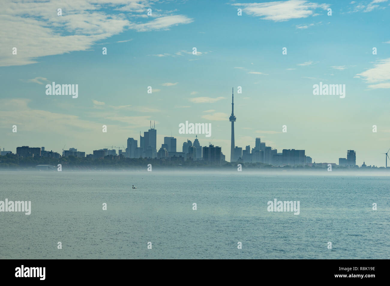Skyline the mist hi-res stock photography and images - Alamy