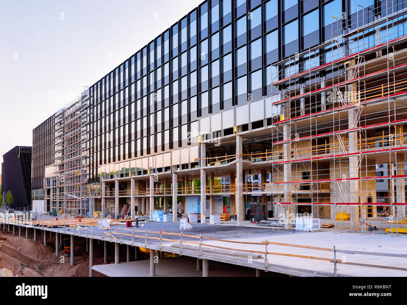 Development and construction of modern business center building Stock ...