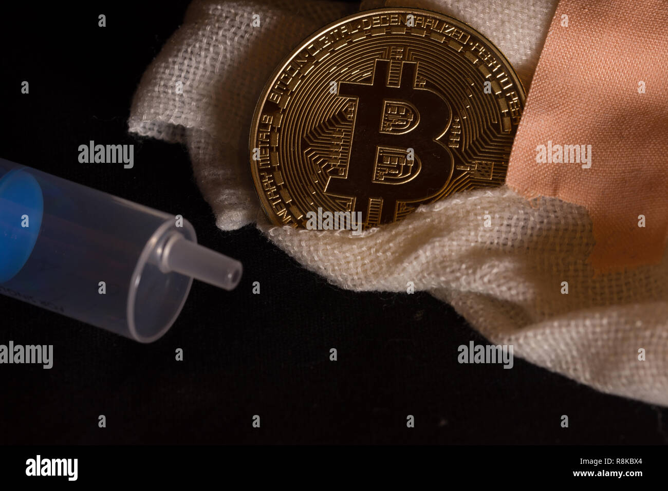 Proof of injection hi-res stock photography and images - Alamy