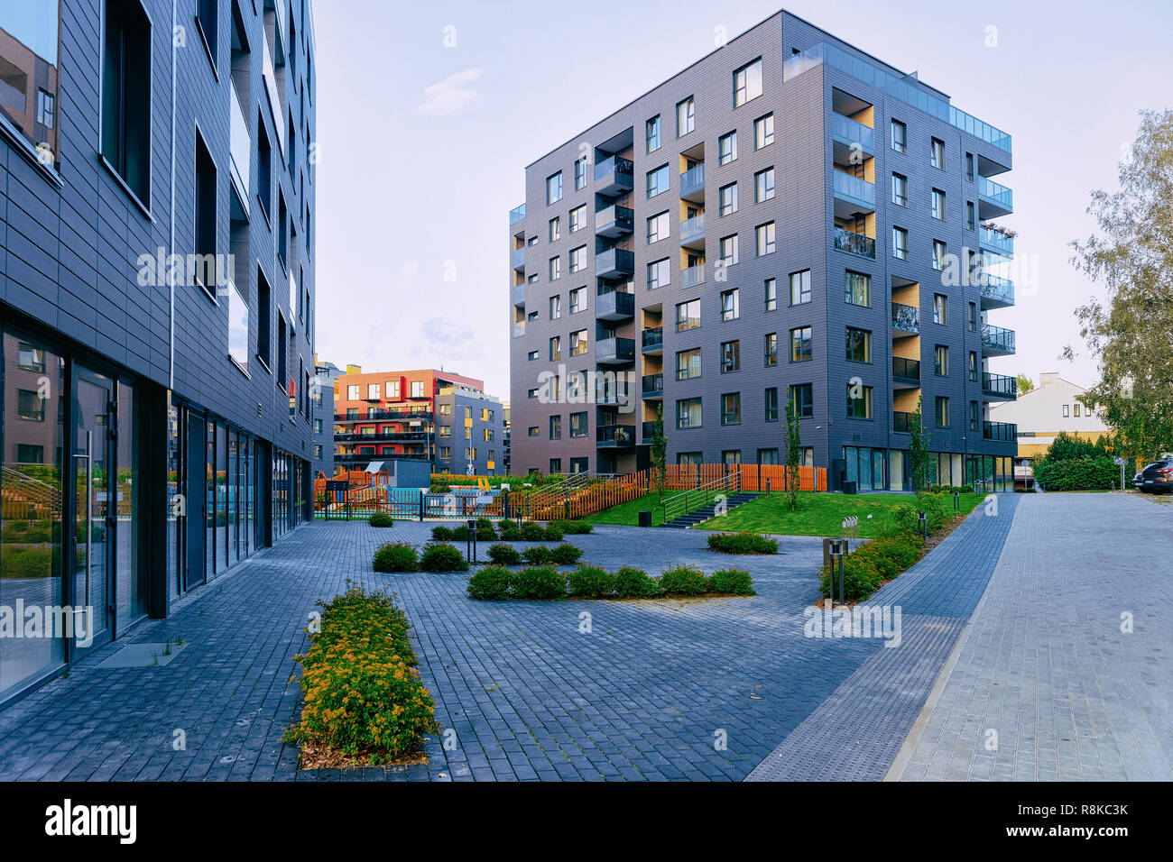 Residential Complex 41,399 Real Estate Complex Stock Photos Free