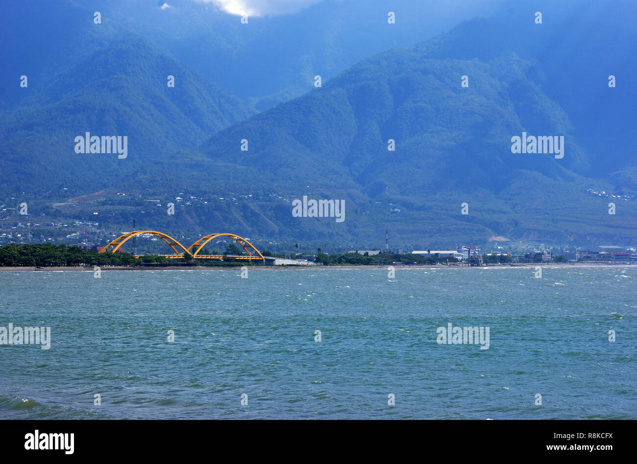 Jembatan Kuning Ponulele Bridge, Talise Baech, Teluk Palu, Central ...