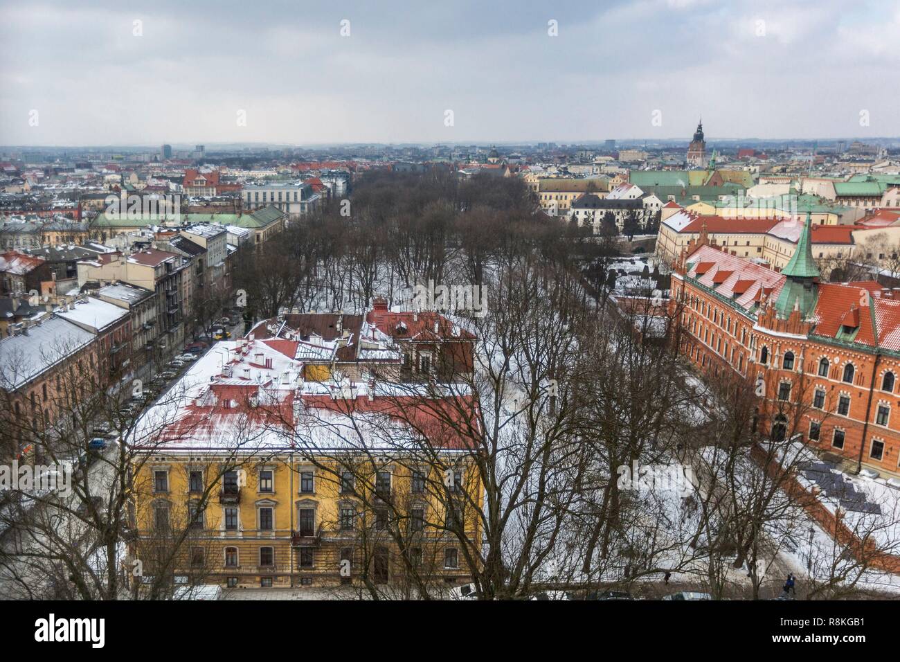 Roof apartment building covered snow hi-res stock photography and ...
