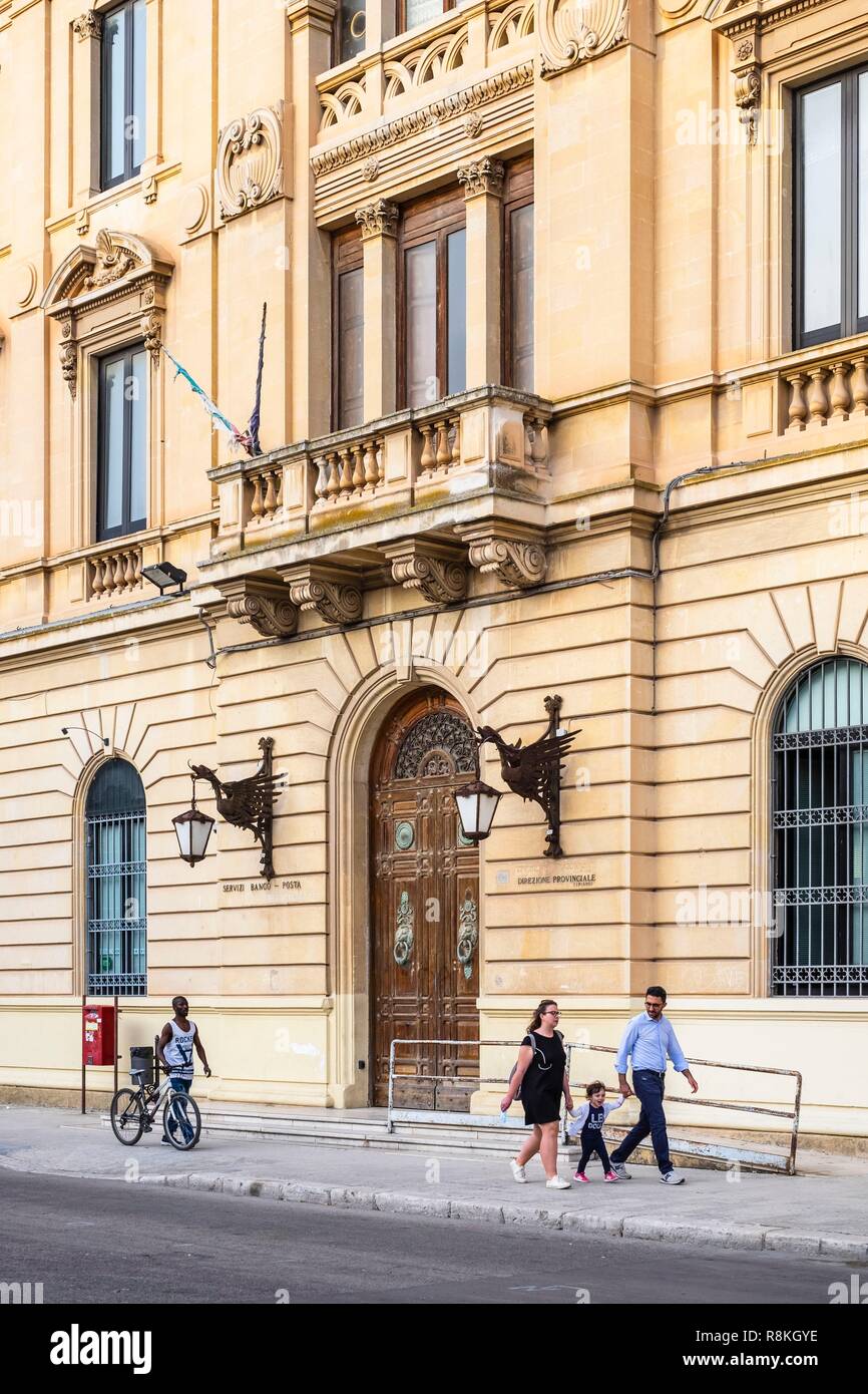 The italian region of apulia hi-res stock photography and images - Alamy