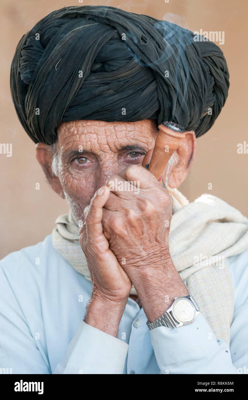 India, Rajasthan State, Patan Mahal, portrait of a man Stock Photo - Alamy