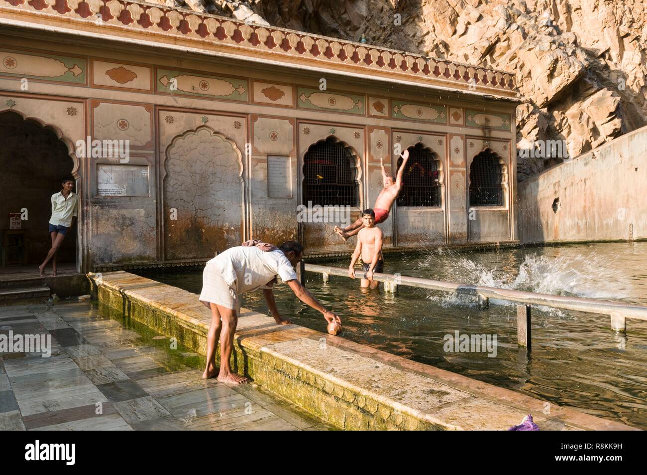 Rajasthan india bathing jaipur hi-res stock photography and images - Alamy