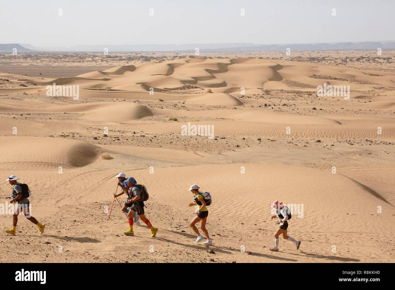 Running marathon general hi-res stock photography and images - Alamy
