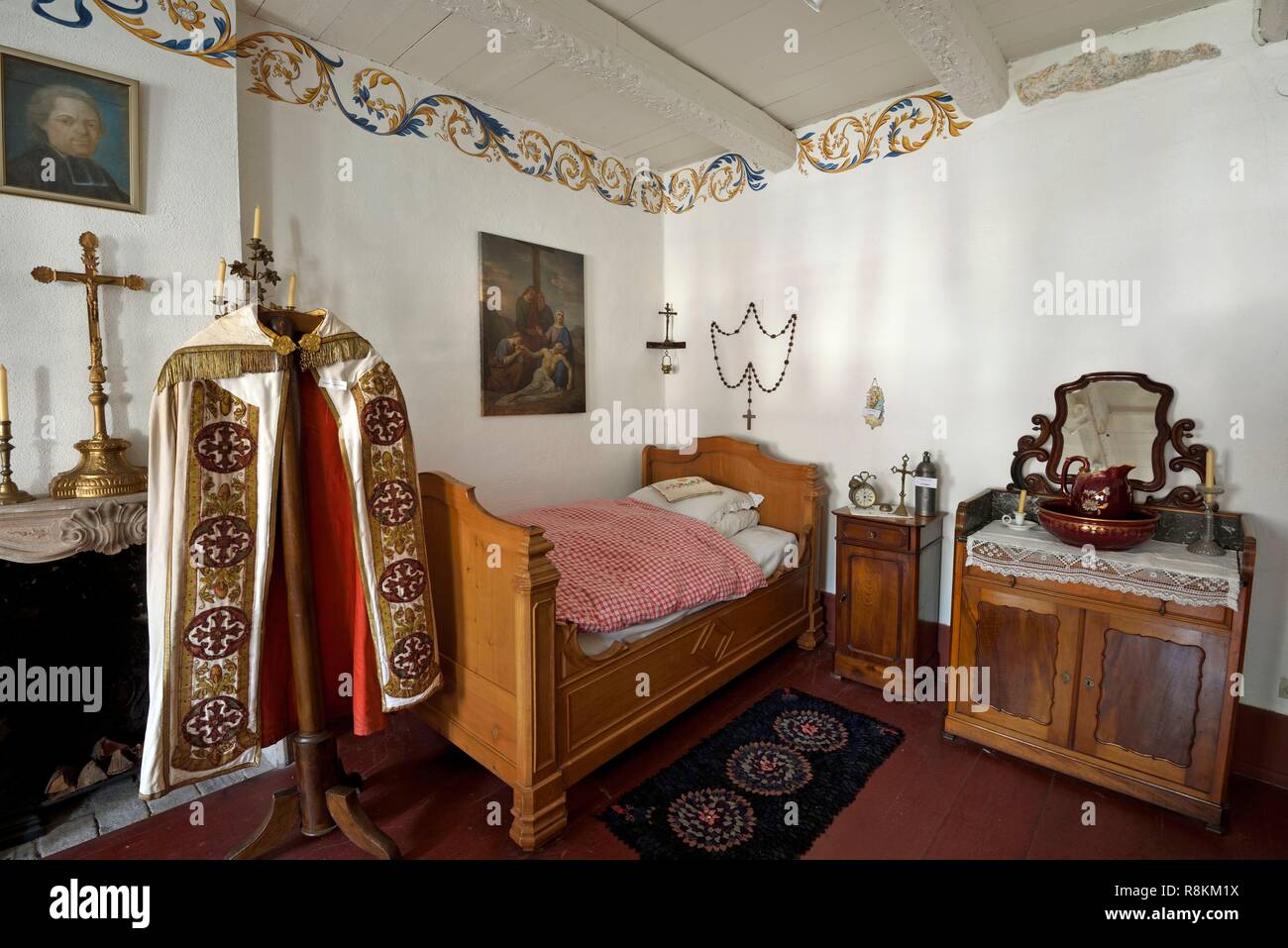 France, Haut Rhin, Freland, Museum du Pays Welche, the priest's room ...