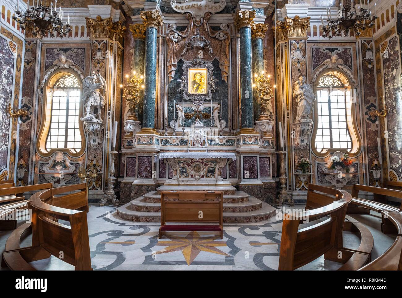 Madonna della madia hi-res stock photography and images - Alamy