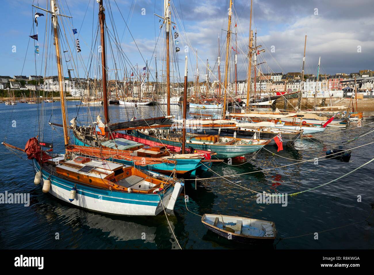 Maritime festival in douarnenez hi-res stock photography and images - Alamy