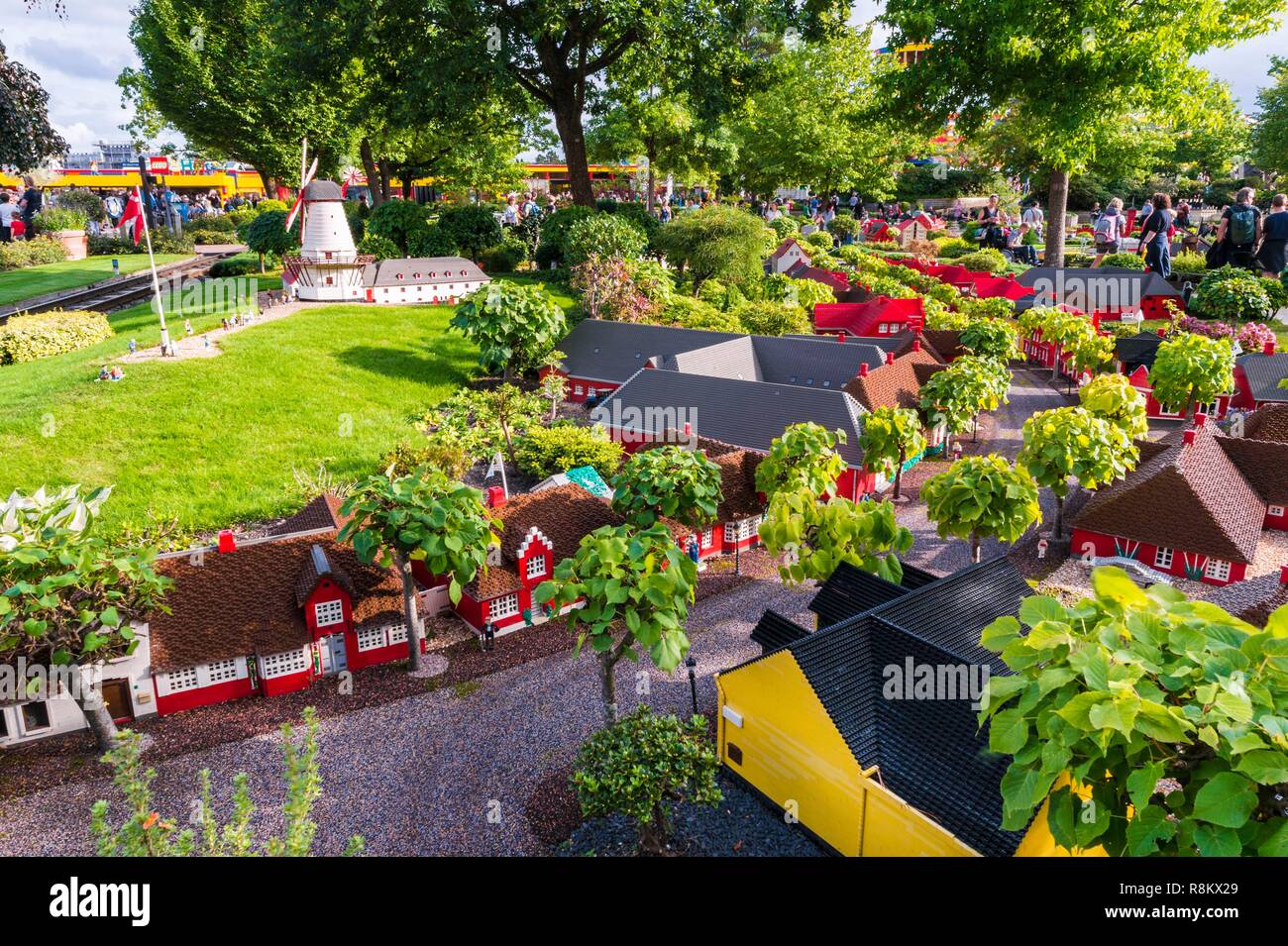 Animated landscape hi-res stock photography and images - Alamy