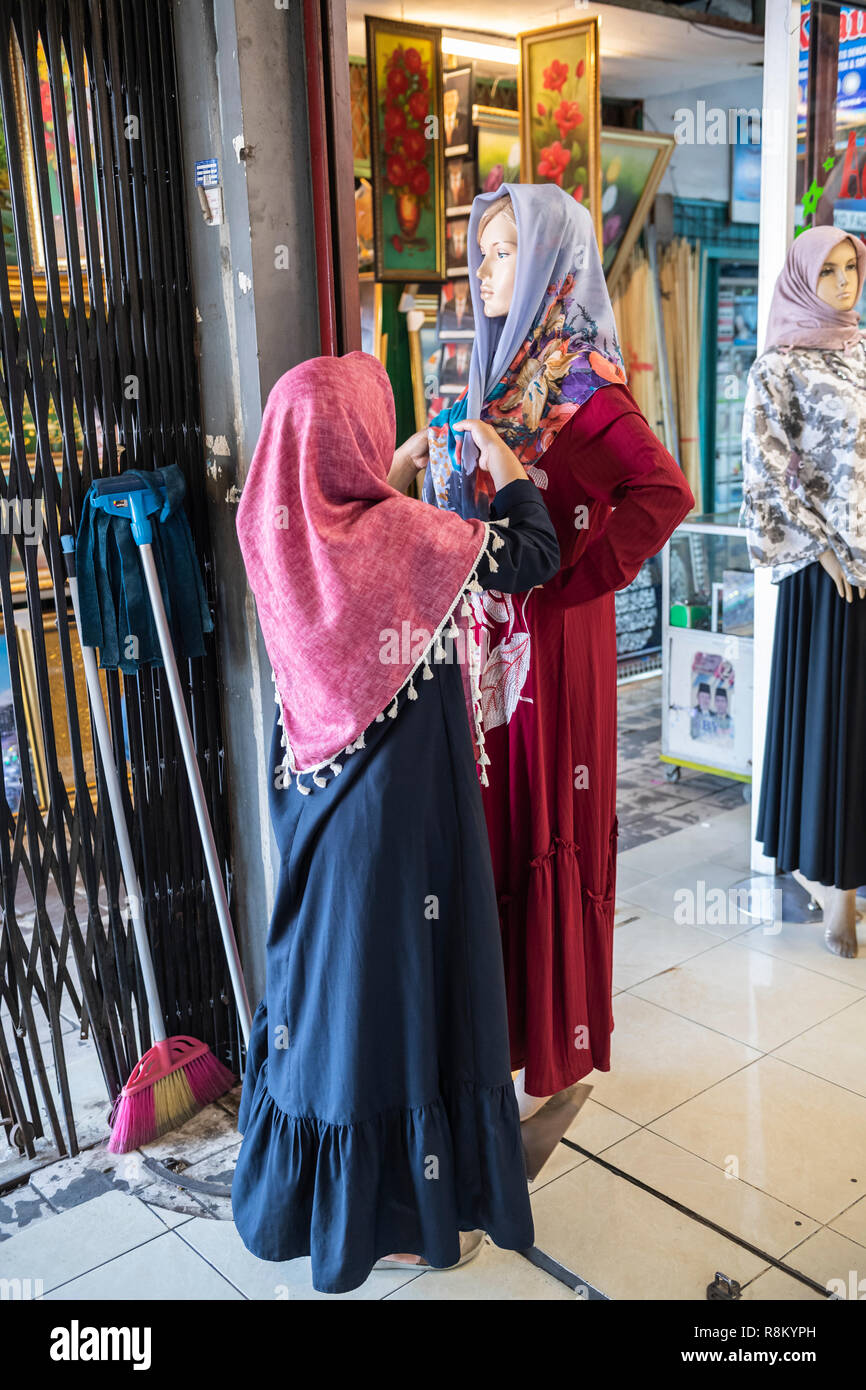 Pasar raya hi-res stock photography and images - Alamy