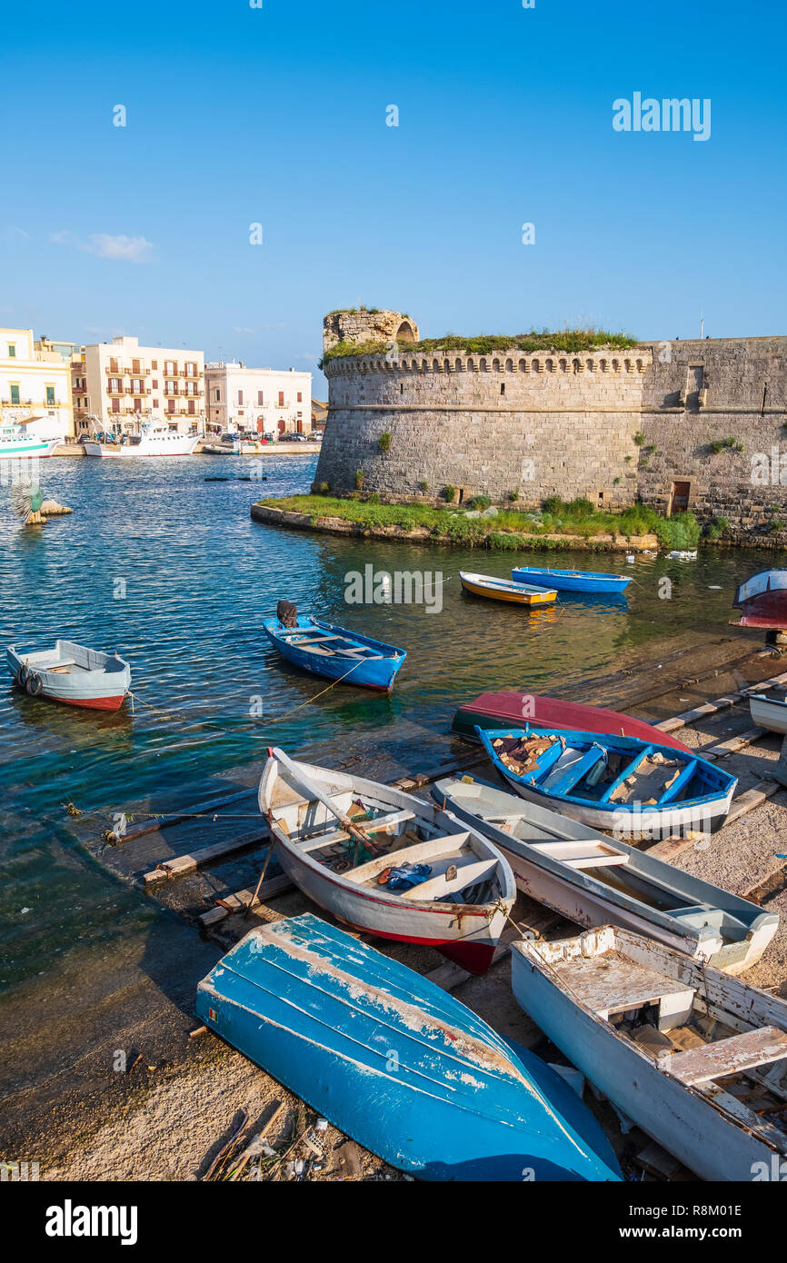 Italy, Apulia, Salento region, Gallipoli, the fishing harbour and the ...