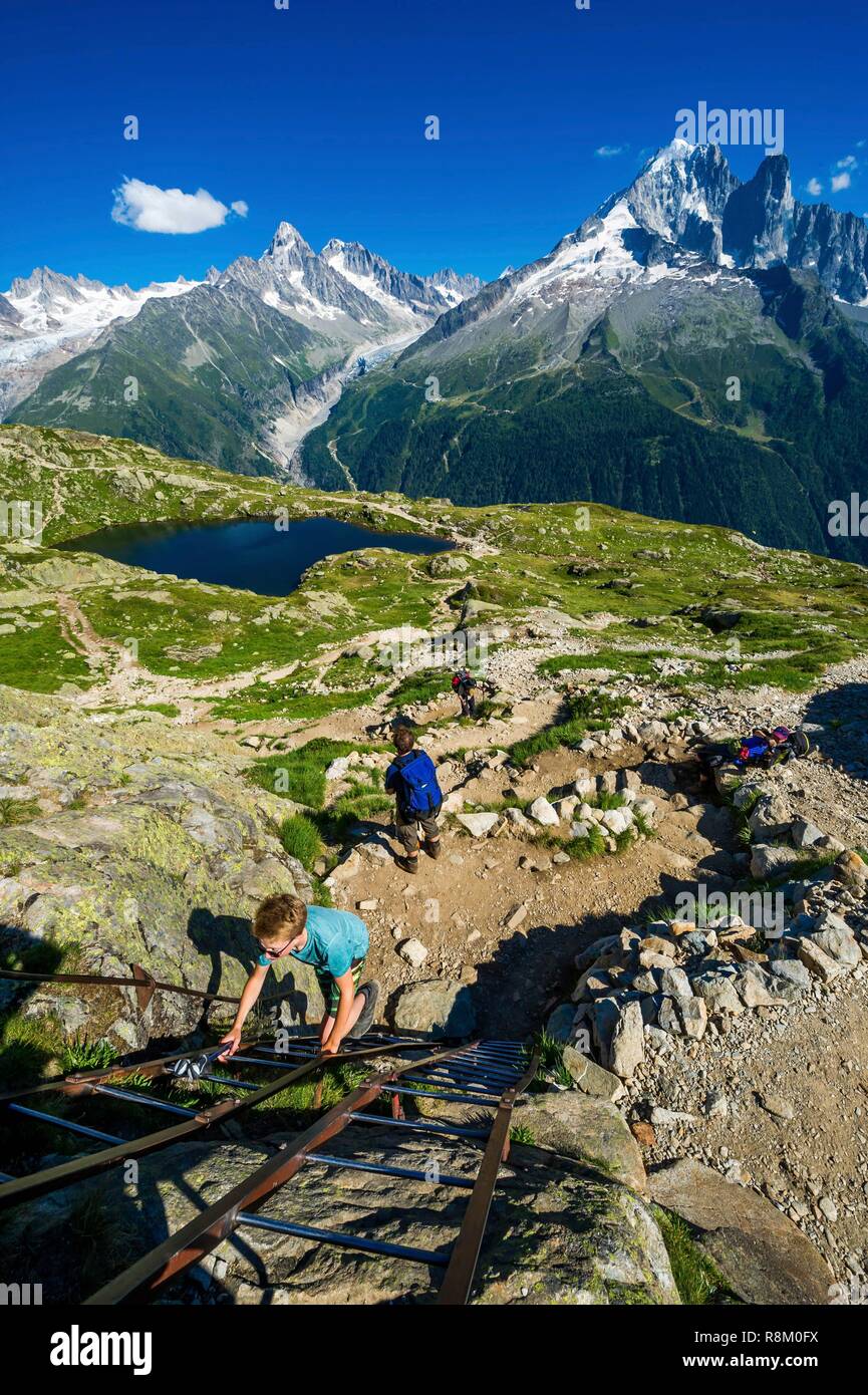 Aiguille dargentiere massif hi-res stock photography and images - Alamy